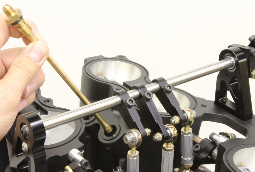 SBC Raptor 305 Manifold - General Motors Racing Manifolds